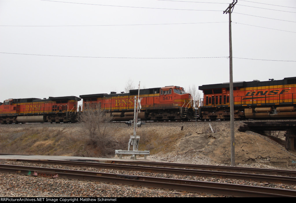 BNSF 5471